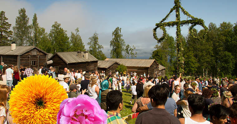 Glad midsommar! - Harnosand.se